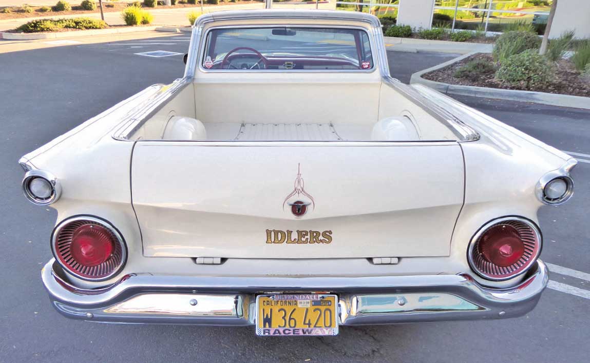 Garage Snooping: Pushing Dragsters Back in 1959! - Cruisin' News