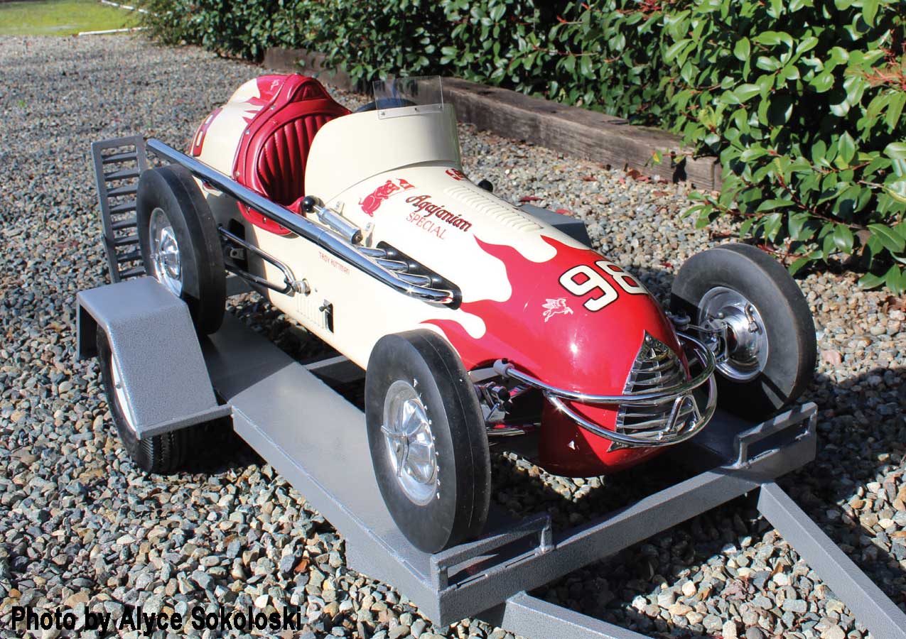 Cover Story: Mini Racing Team - Cruisin' News